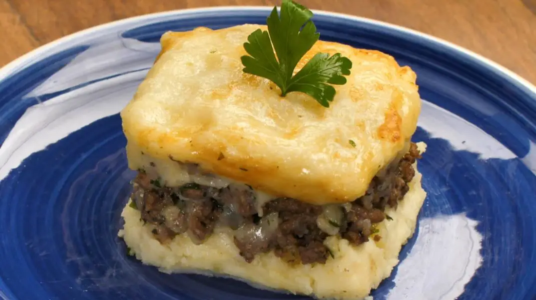 Como hacer un rico Pastel de Papas | Raza Folklorica!