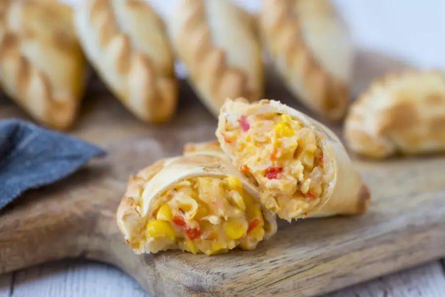 Empanadas de humita con salsa blanca ¡La mejor receta!