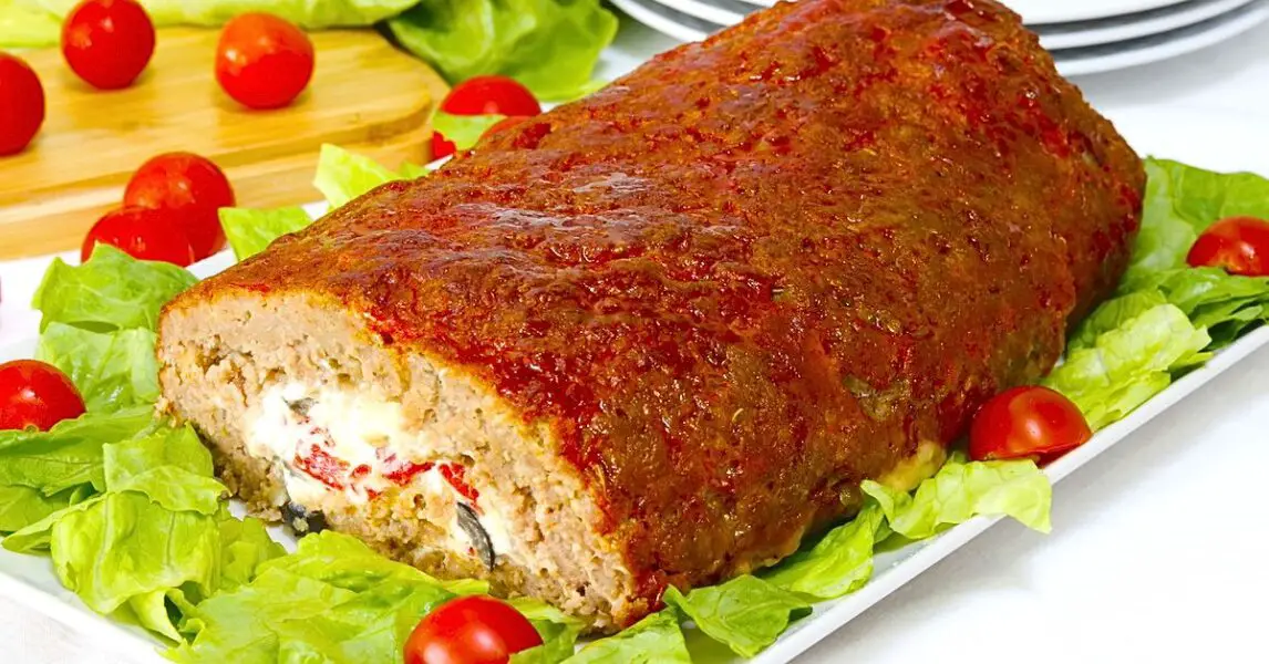 Rollo de Carne Relleno de Queso Cremoso | Raza Folklorica!