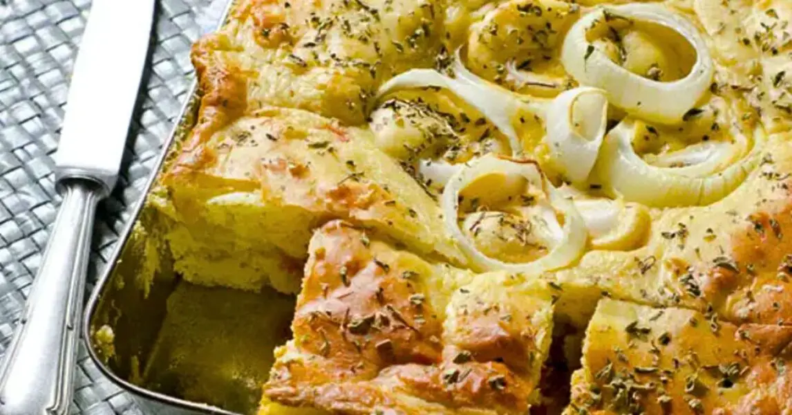 Pastel de cebolla cremoso, la receta especial de la abuela | Raza ...