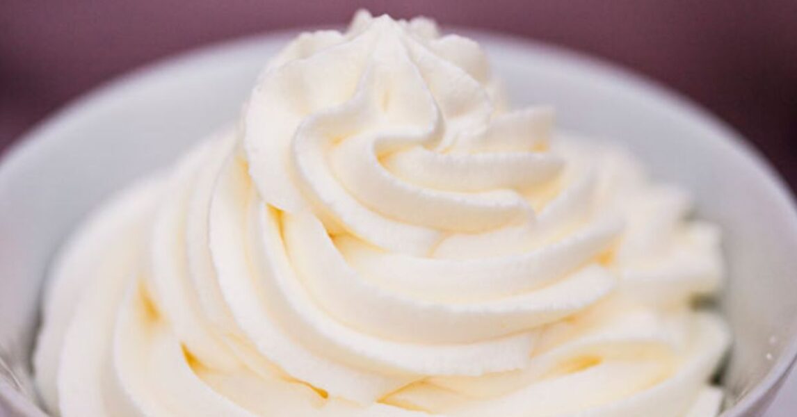 Cómo hacer crema chantilly casera paso a paso | Raza Folklorica!