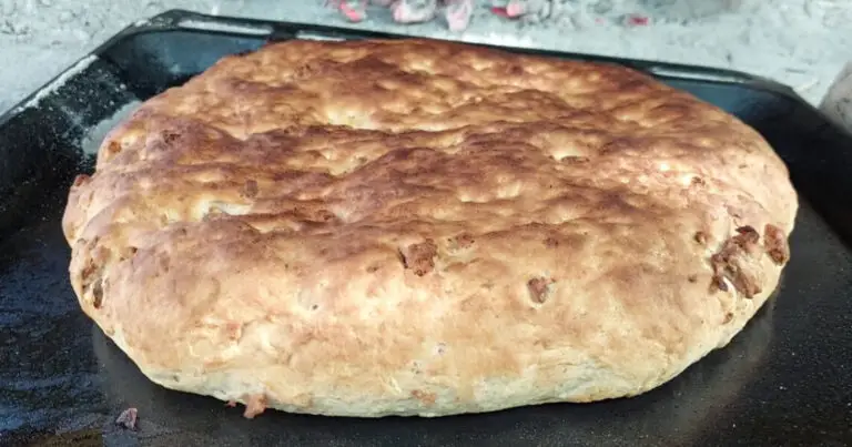 Receta sencilla: pan bollo con chicharrón de cerdo