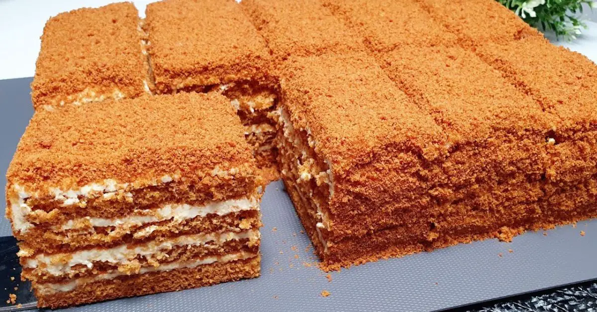Pastel de miel en 12 minutos! Ahora vas a preparar los bizcochos así ...